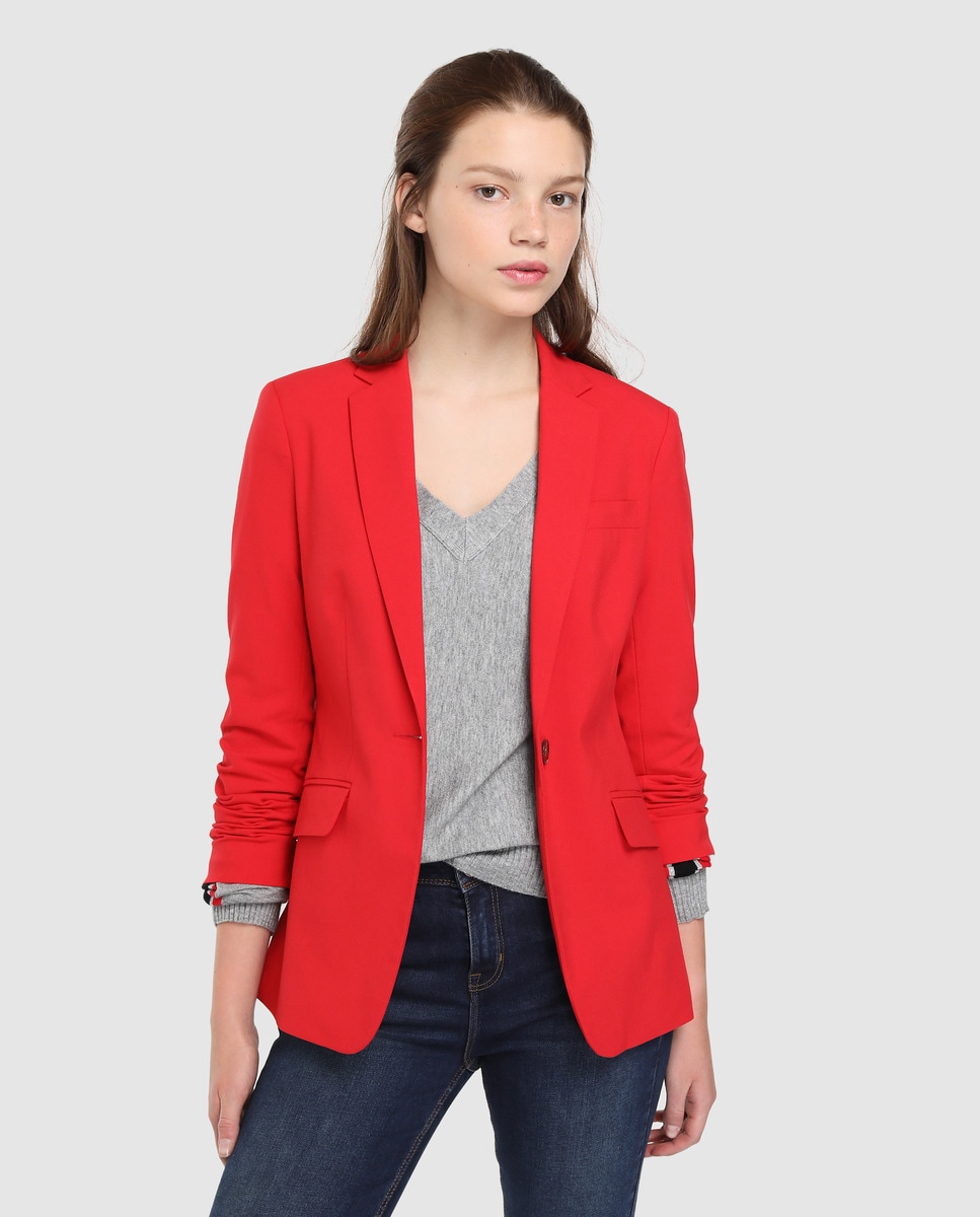 Blazer básica de mujer Fórmula Joven con botones en la mangas · Fórmula ...