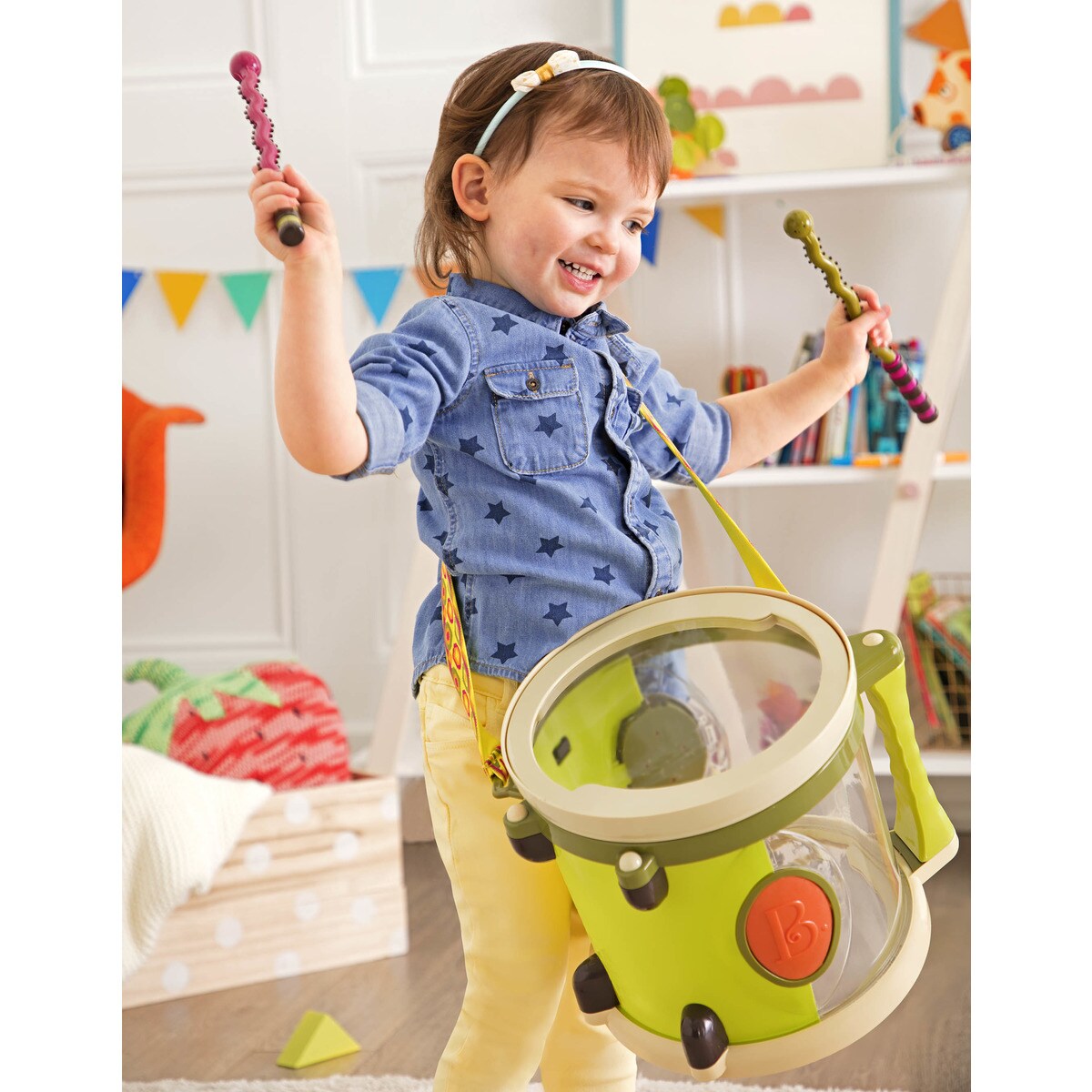 Tambor Parum Pum Pum con instrumentos musicales