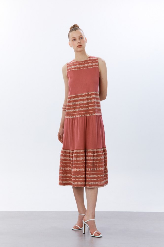 Dresses | Woman | SFERA