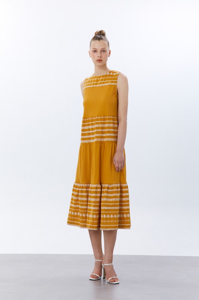 Dresses | Woman | SFERA