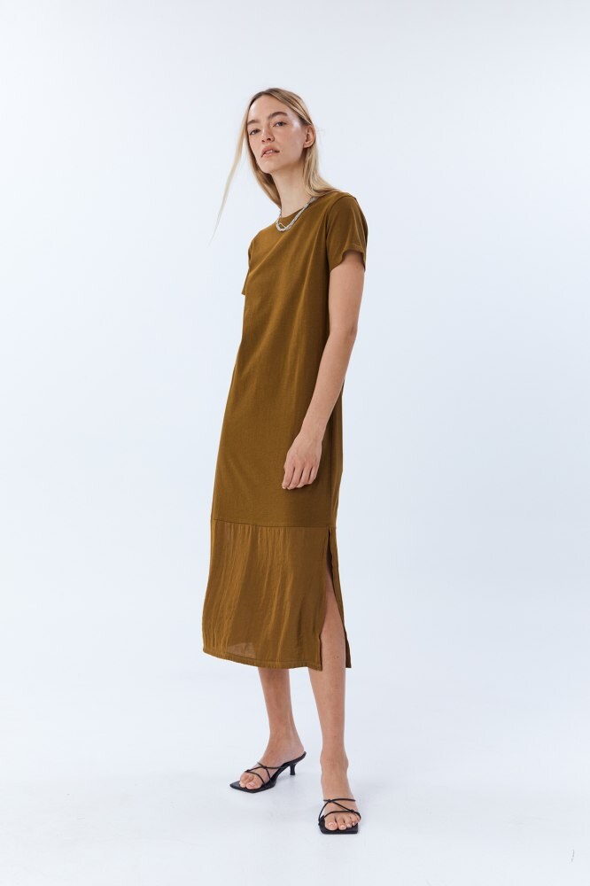 Dresses | Woman | SFERA