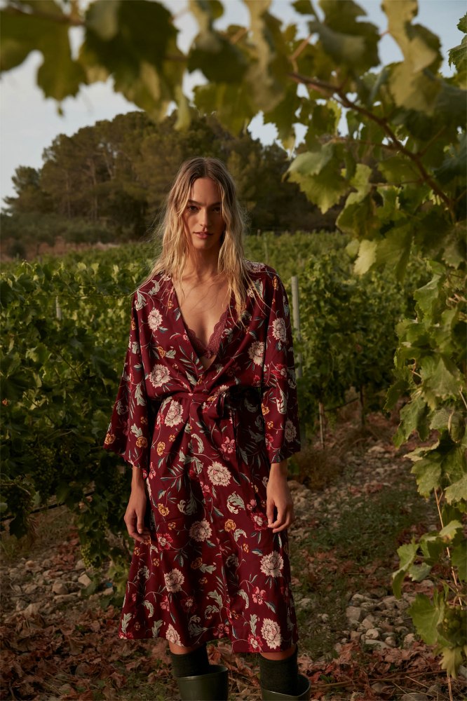 Kimono flores - Lencería | Batas | SFERA