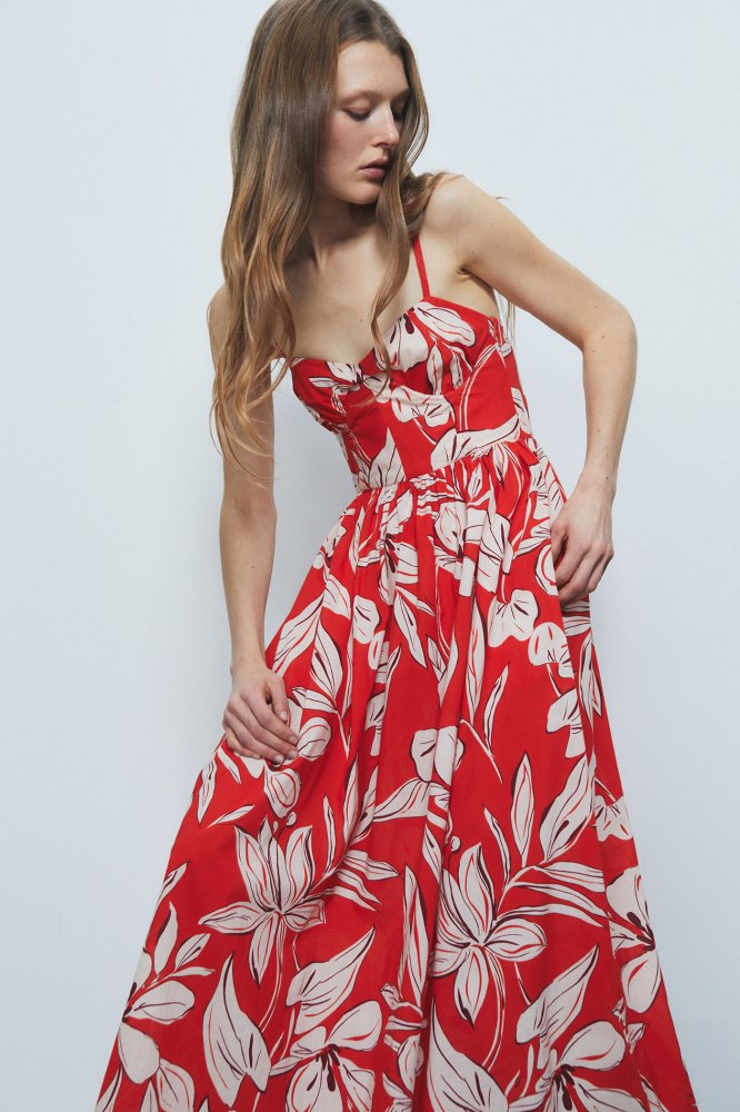 Dresses and Skirts Woman SFERA | SFERA