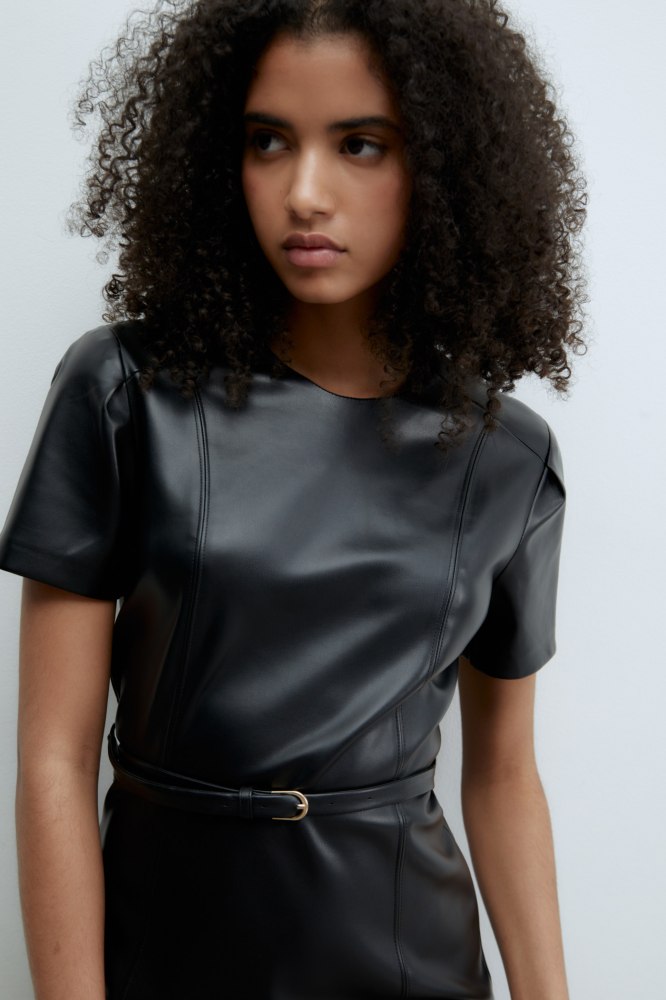 Dresses and Skirts Woman SFERA | SFERA