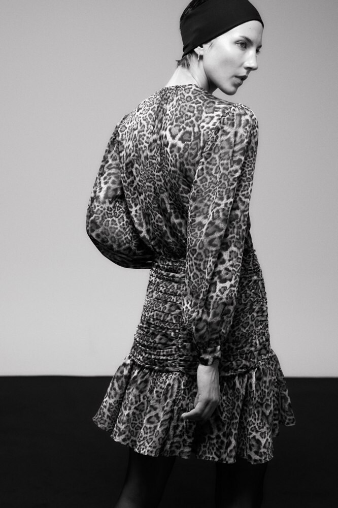 Dresses and Skirts Woman SFERA | SFERA
